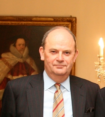 Sir Stuart McKinnon - 3 Hare Court